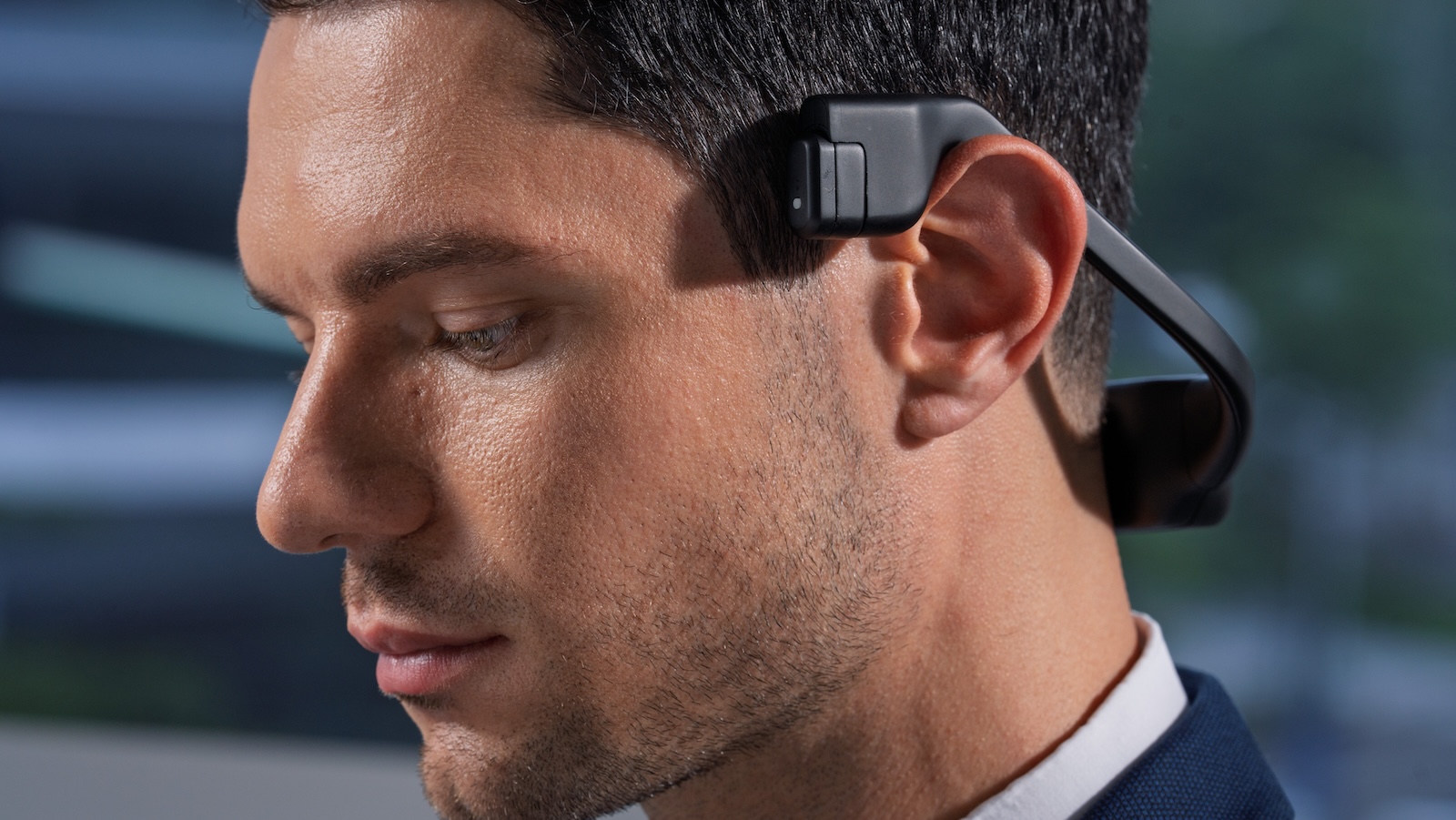 Zone HSS1 – AI Wearable for Real-Time Translation